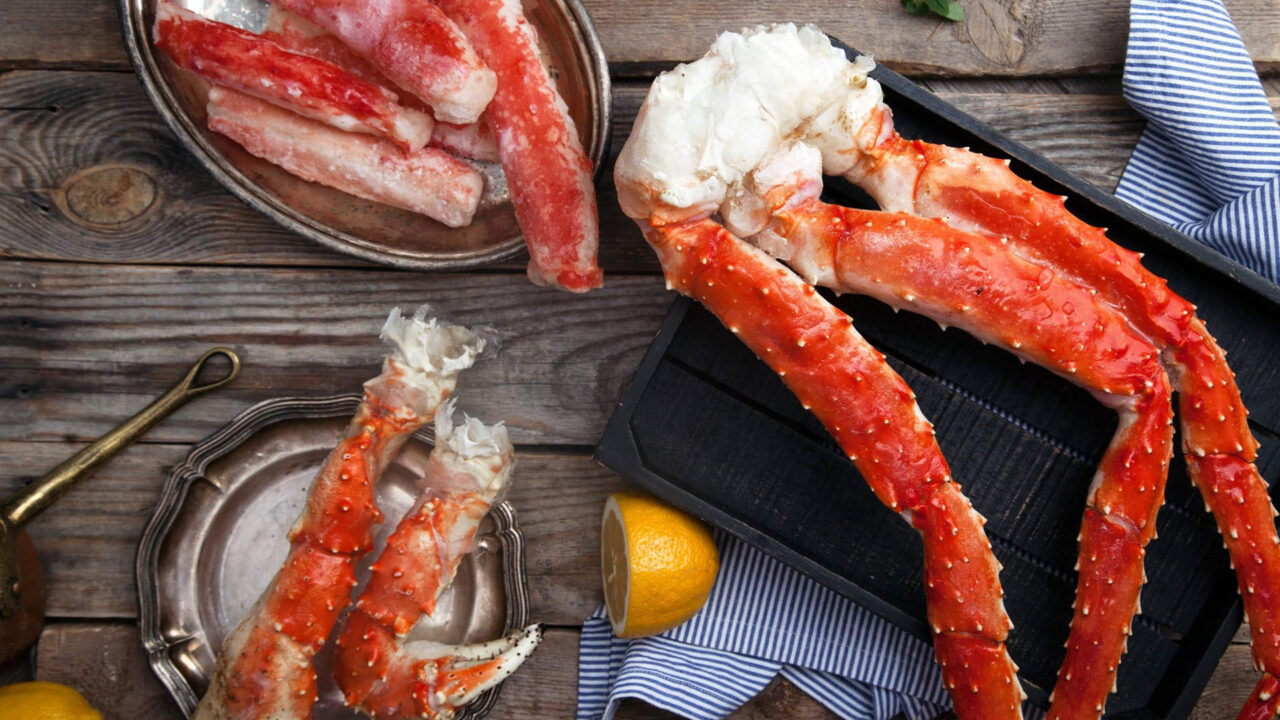 Seafood Simplified: Easy Ways to Cook Crab Legs at Home